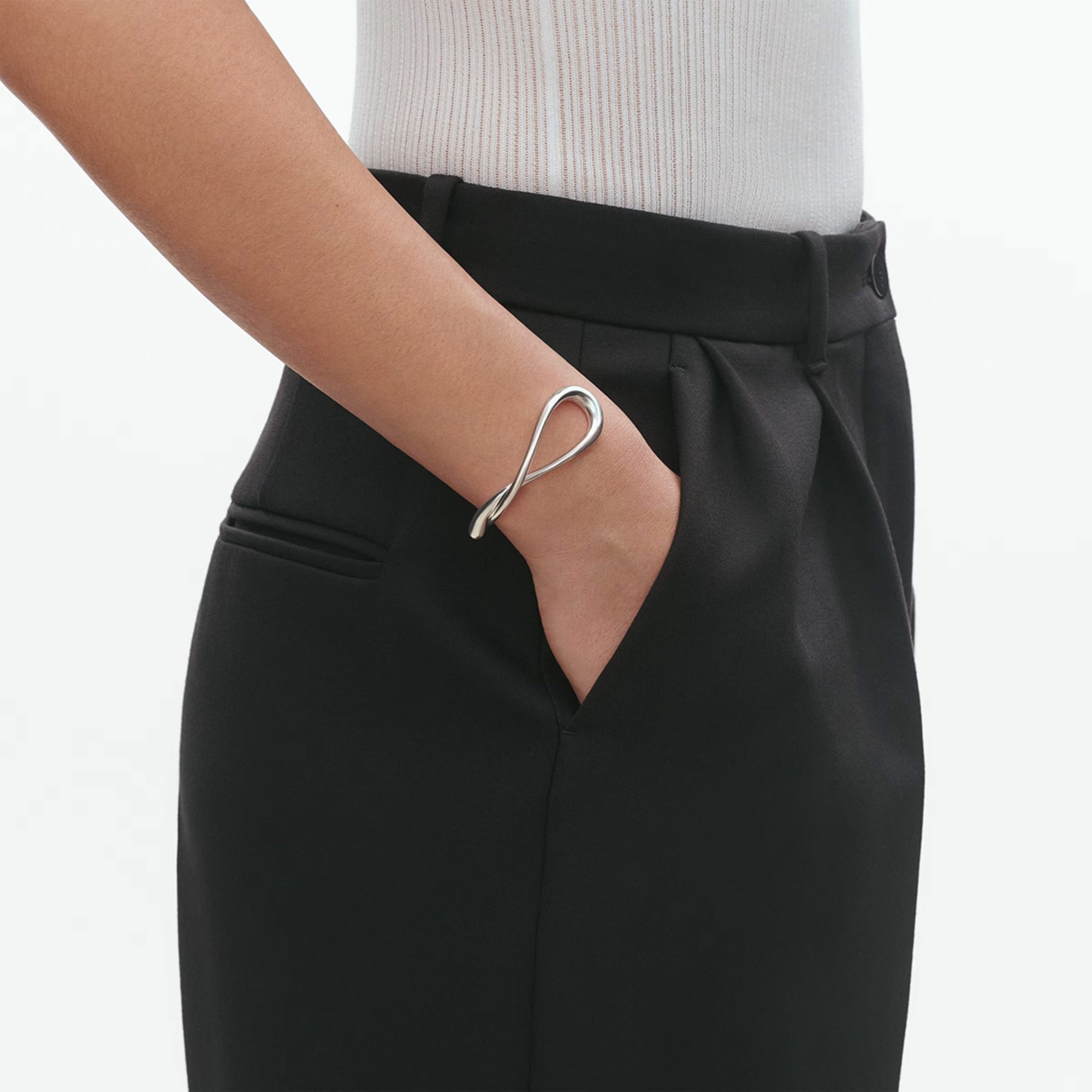 Georg Jensen Mercy Silver Twist Bangle 20001405000M