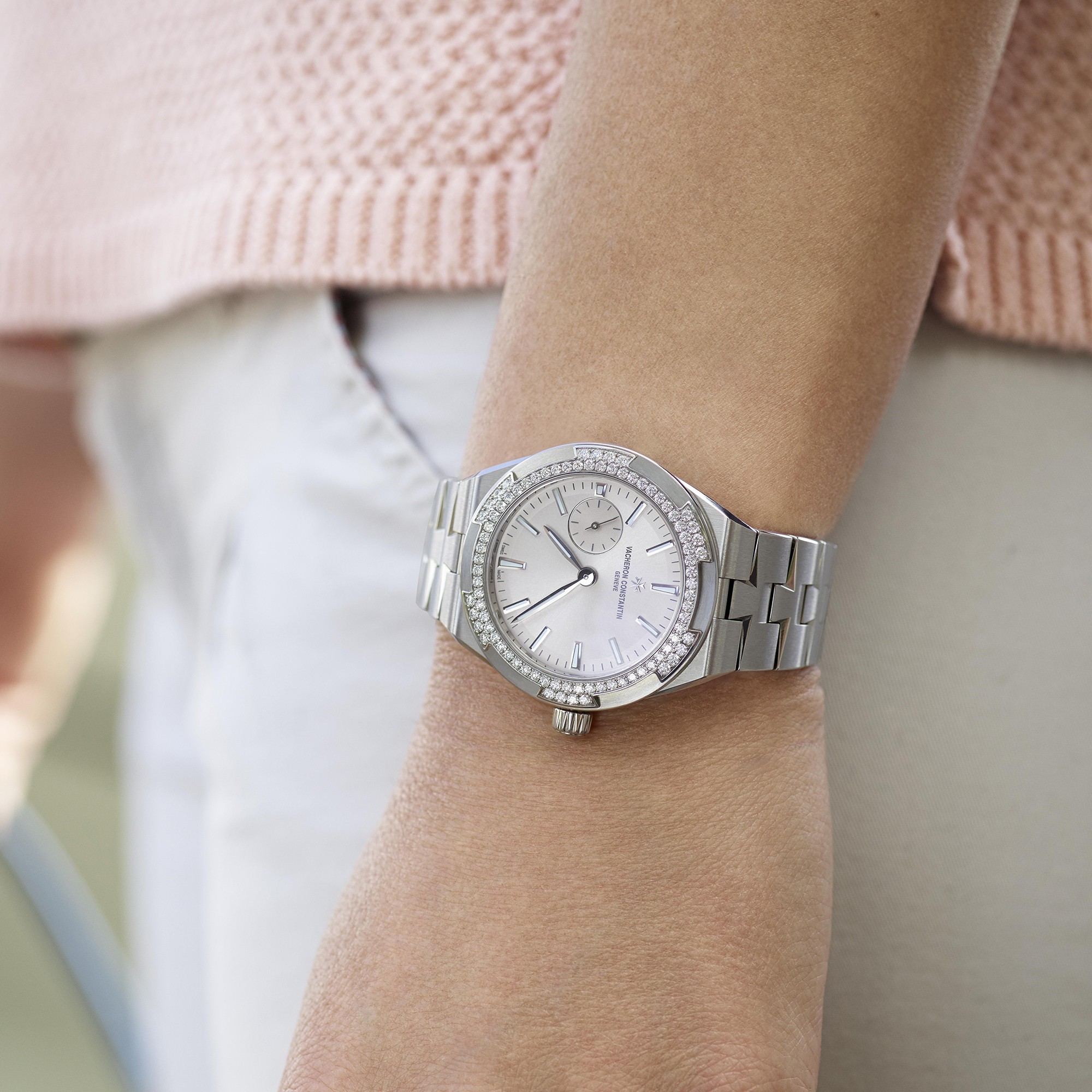 Vacheron Constantin Overseas Self-Winding Ladies Watch 2305V-/100A-B078